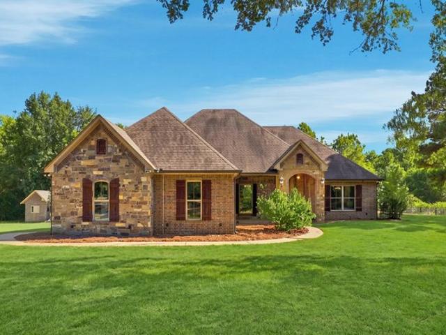 367 Mattox Rd, Longview, TX 75605
