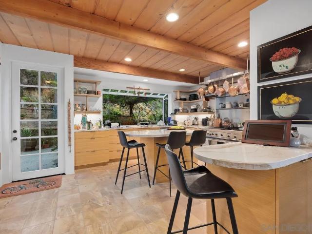 367 Pine Needles Dr, Del Mar, CA 92014 | MLS #260010