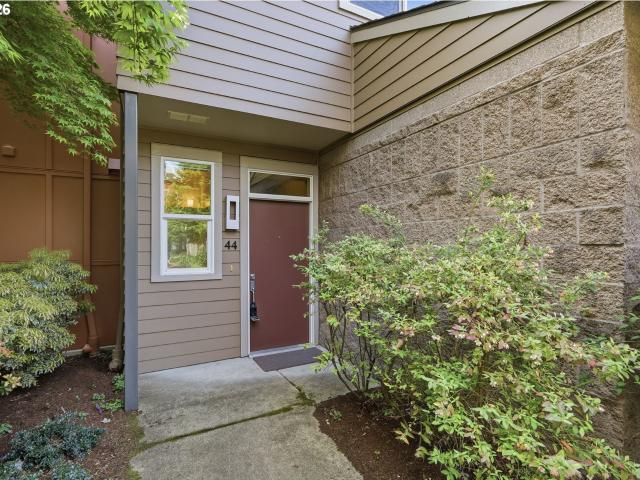 367 rustic pl # 44