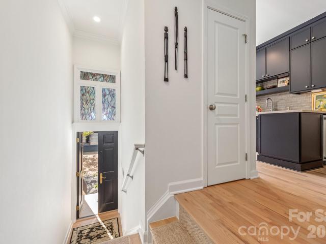 367 W 7th St, Charlotte, NC 28202 | MLS #4371