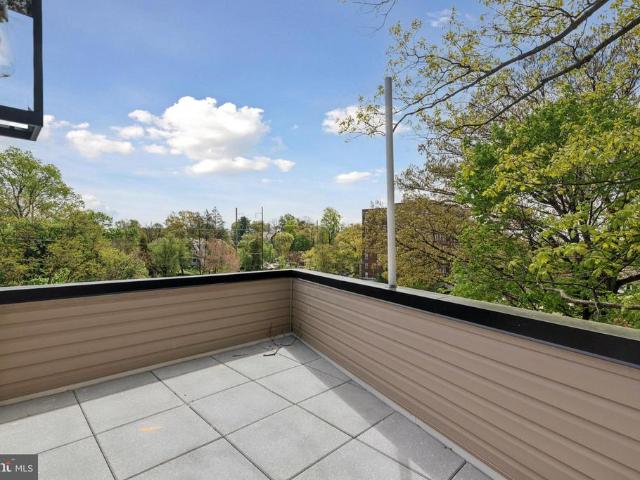 367 W Hortter Street # 405