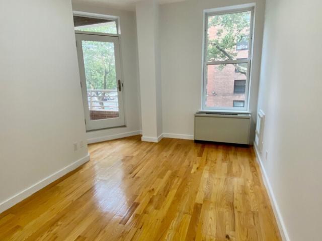 367 Waverly Avenue, Brooklyn, NY