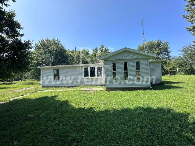 3684 US Rte, 3 beds, 2 full baths