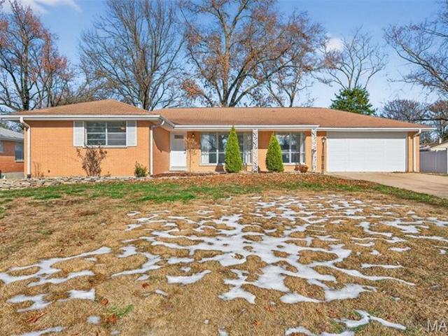 3685 Marietta Dr, Florissant, MO 63033