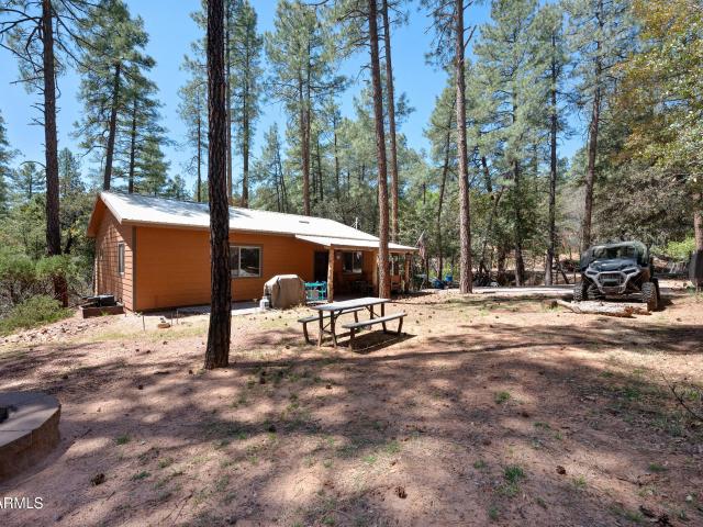 3685 n cochise lane
