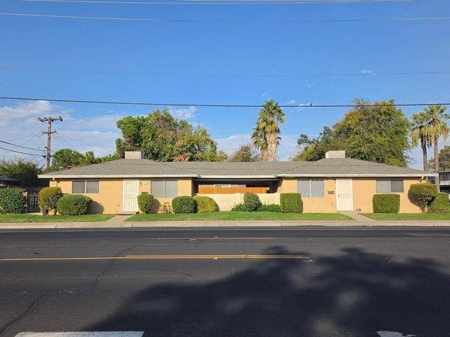 3685 N Millbrook Ave, Fresno, CA 93726