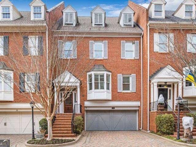 3685 Peachtree Rd NE Apt 10, Atlanta, GA 30319