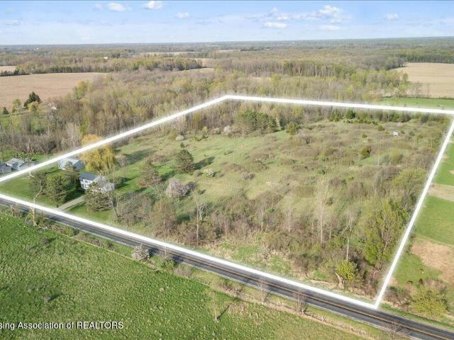 3685 S Ionia
