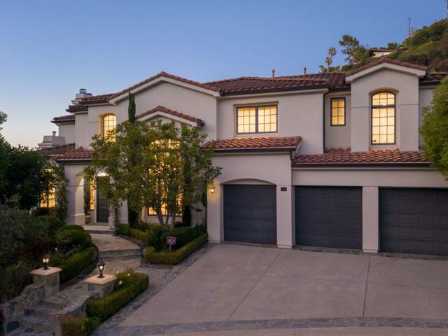 3686 Benedict Canyon Lane