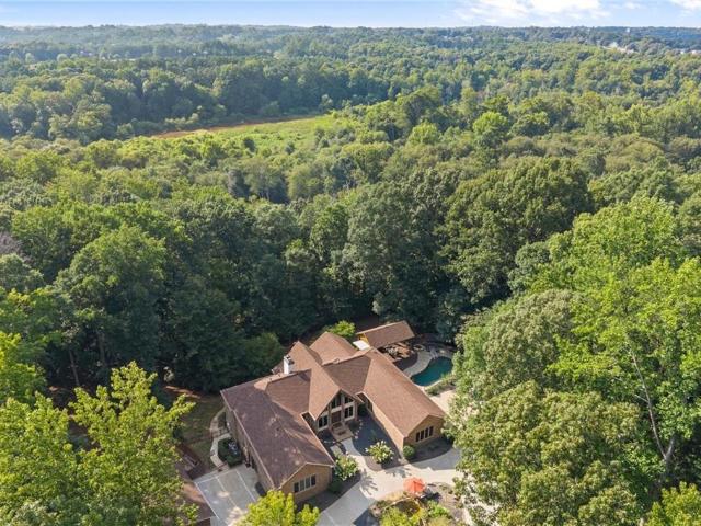 3686 Suwanee Creek Court
