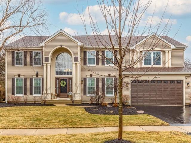 36879 N Deerview Dr, Lake Villa, IL 60046