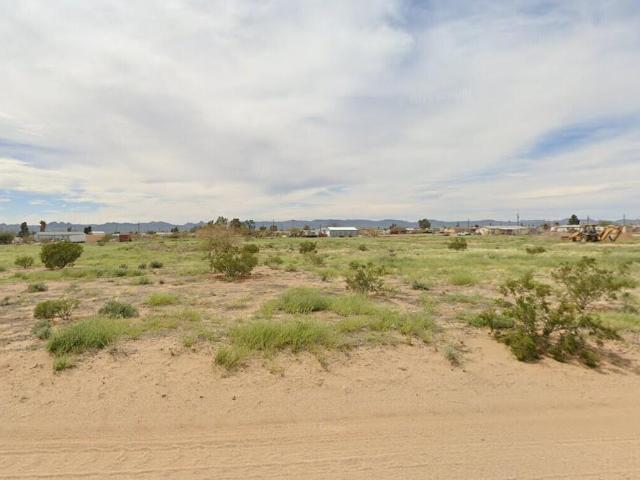 3687 Mobile Rd, Unit 226, Golden Valley, AZ 86413 | MLS #6892 | Compass