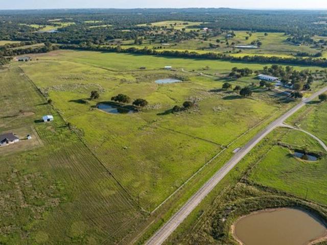 3688 N FM 1655, Alvord, TX 76225