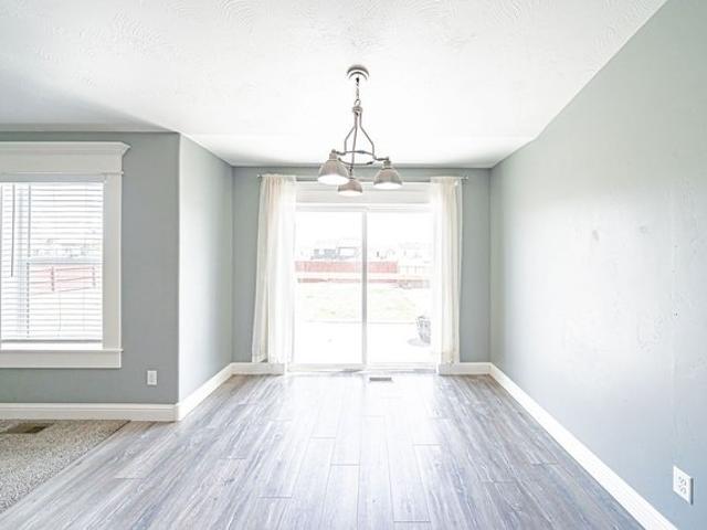 3688 N Rain Tree St, Idaho Falls, ID 83401
