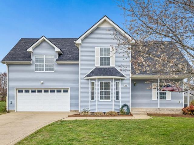 3688 Aurora Dr, Clarksville, TN 37040