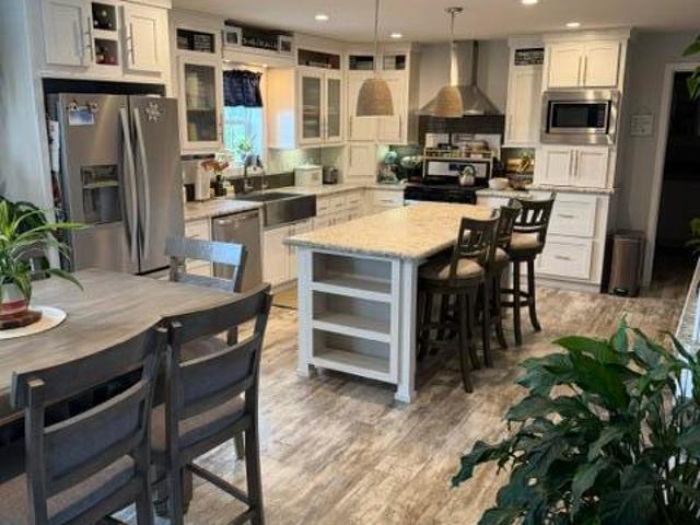 3688 Hollyfield Drive