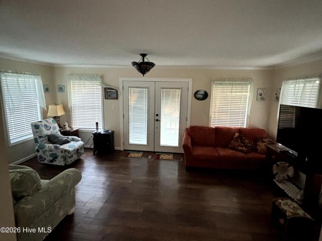 3688 Shell Point Road SW