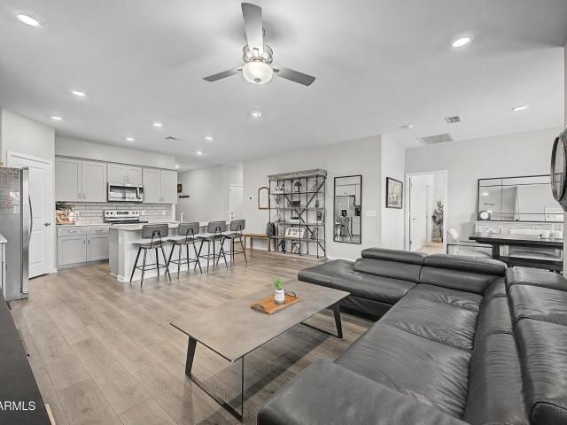 36892 W Santa Maria Street
