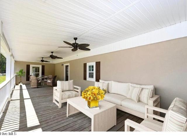 3689 Wright Road