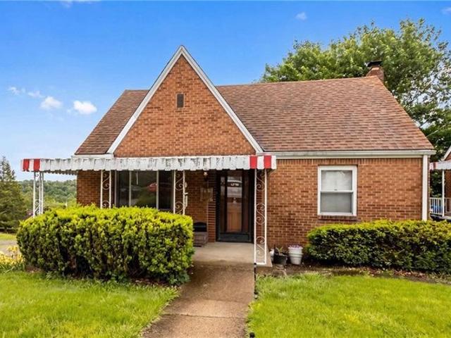 3680 Oakleaf Rd, Pittsburgh, PA 15227