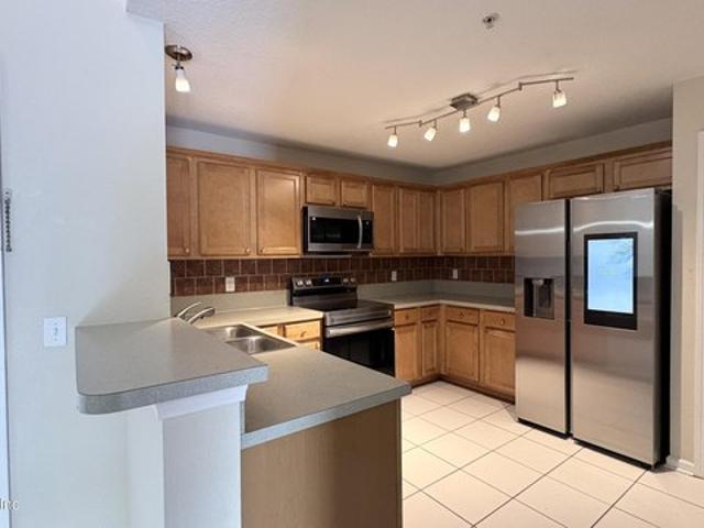 3680 Kirkpatrick Cir Unit 15, Jacksonville, FL 32210