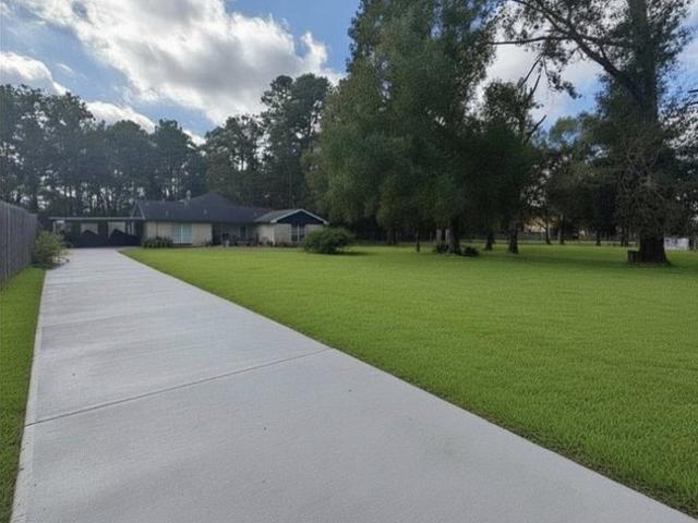3680 White Oak Dr, Conroe, TX 77301