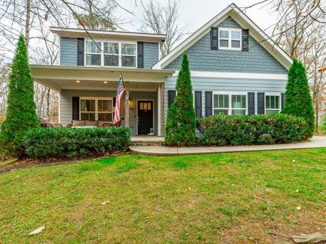 3680 Wilson Ave, Signal Mountain, TN 37377