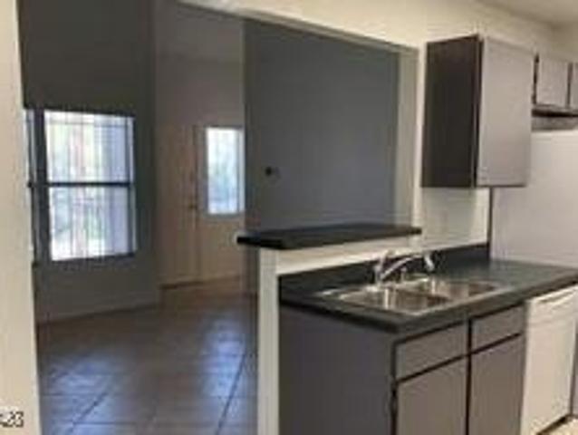 3681 Melonies Dr, Unit 31, Las Vegas, NV 89103 | MLS #2749