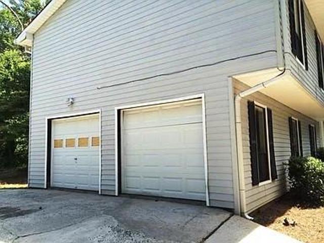 3681 Autumn Leaves Lane