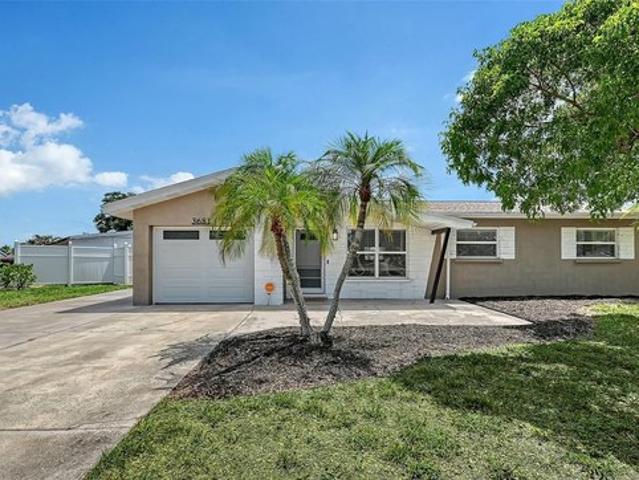 3681 Stokes Dr, Sarasota, FL 34232