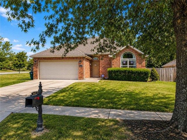 3682 W Grouse Rd, Fayetteville, AR 72704