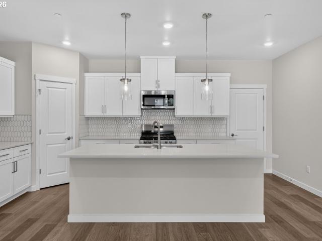 3683 sw knapp dr
