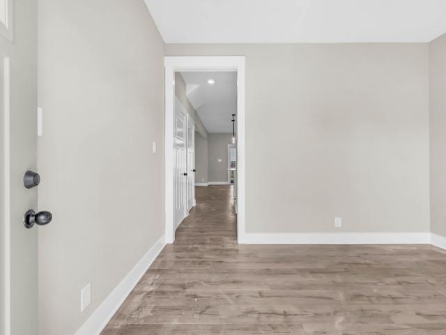 368 Cardinal Creek