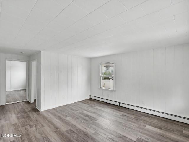 368 Carr Avenue