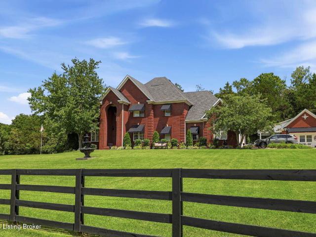 368 Cedar Lake Dr