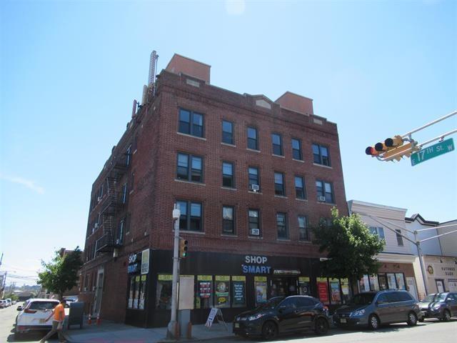 368 Broadway # 25
