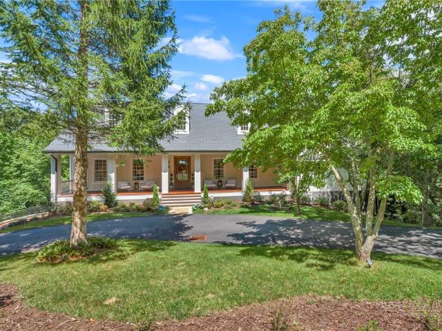 368 Green Hill Woods