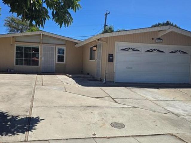 368 Greenlake Dr, Sunnyvale, CA 94089