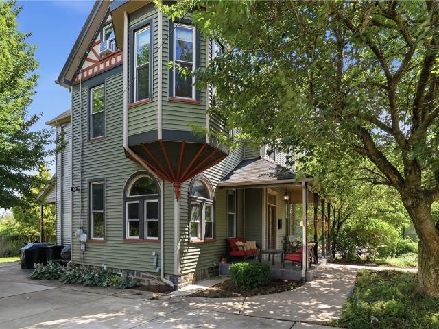368 Fair Ave