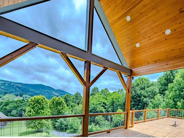 368 Fall Creek Meadows Lane