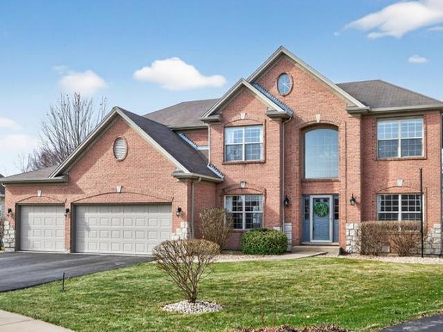 368 Kingsbury Dr, Dekalb, IL 60115