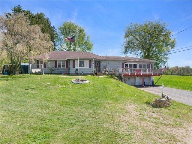 368 Jacobs Rd, Walworth, NY 14502