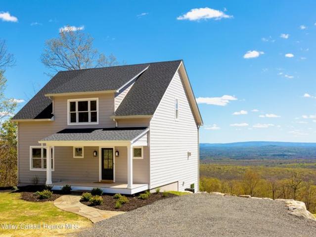 368 Marl Rd, Pine Bush, NY 12566