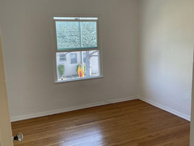 368 N Genesee Ave, Unit 2, Los Angeles, CA 90036 | MLS #26647 | Compass