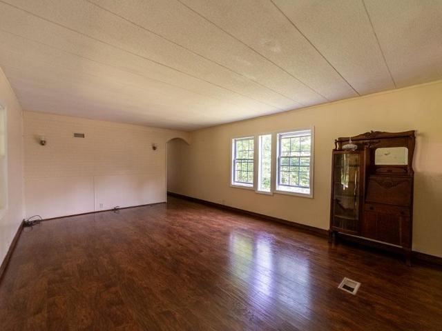 368 N Rd, Danbury, NH 03230 | MLS #5077 | Compass