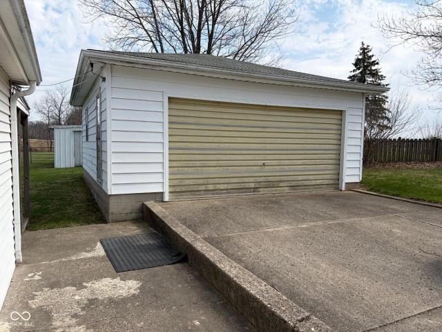368 S County Road 325 W