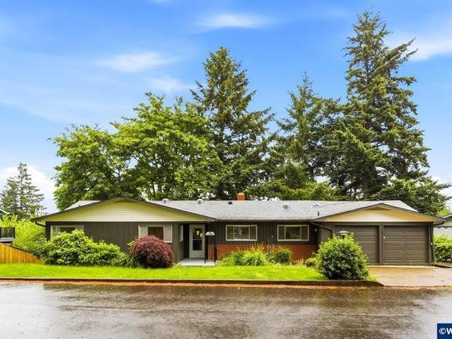 368 Stoneway Dr NW, Salem, OR 97304