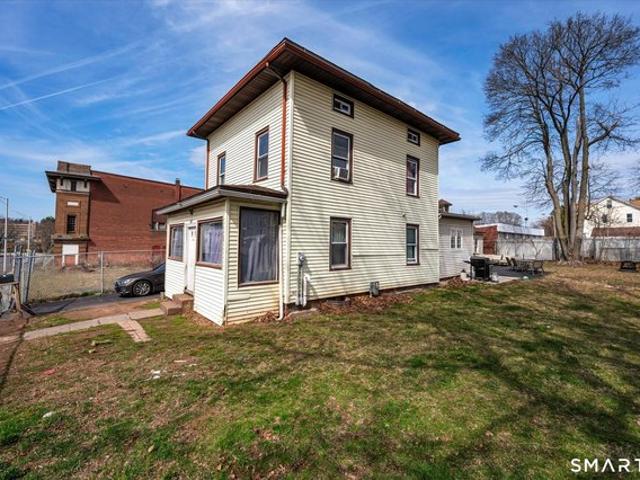 368 Park St, New Britain, CT 06051