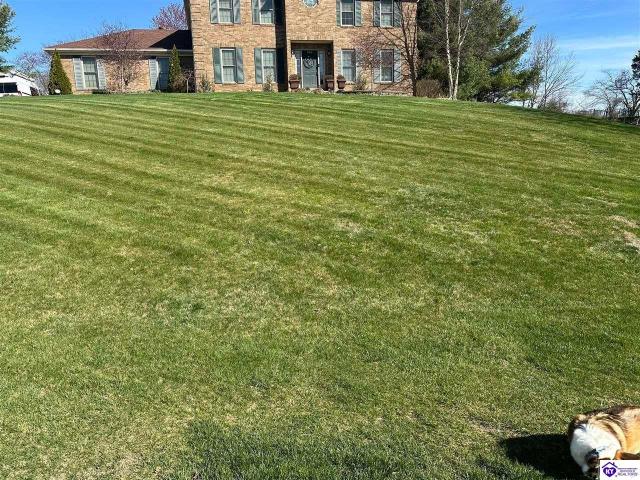 368 Woodsbend Rd, Elizabethtown, KY