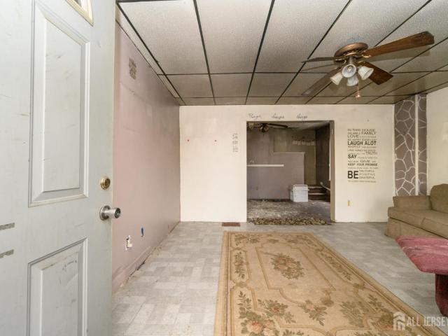 368 Thomas Street